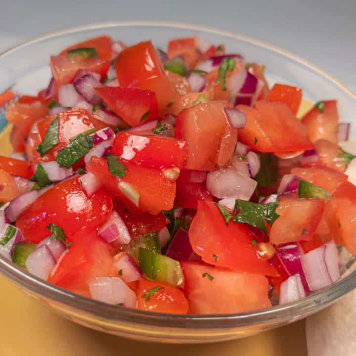 How to Make Pico de Gallo - Dances with Knives