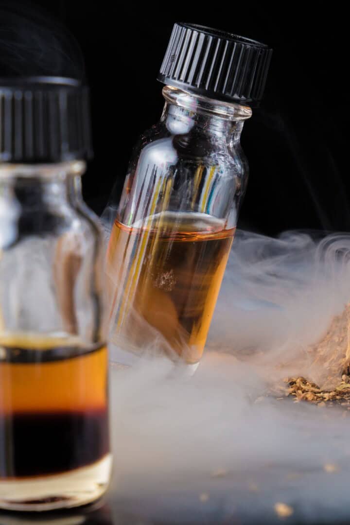 Substitute for Liquid Smoke (Best Alternatives) - Dances with Knives